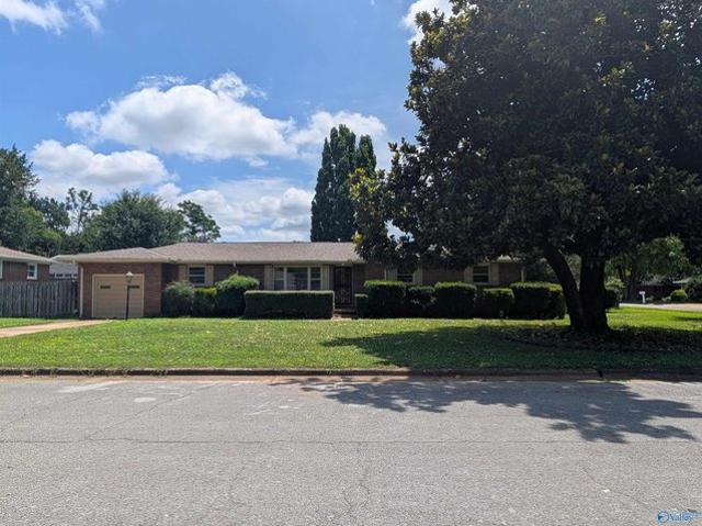 2100 Fairfax St NE, Huntsville, AL 35811