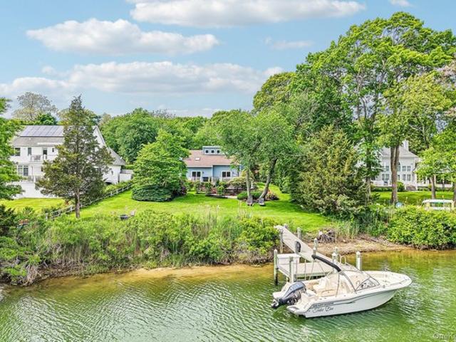 2100 Glenn Rd, Southold, NY 11971