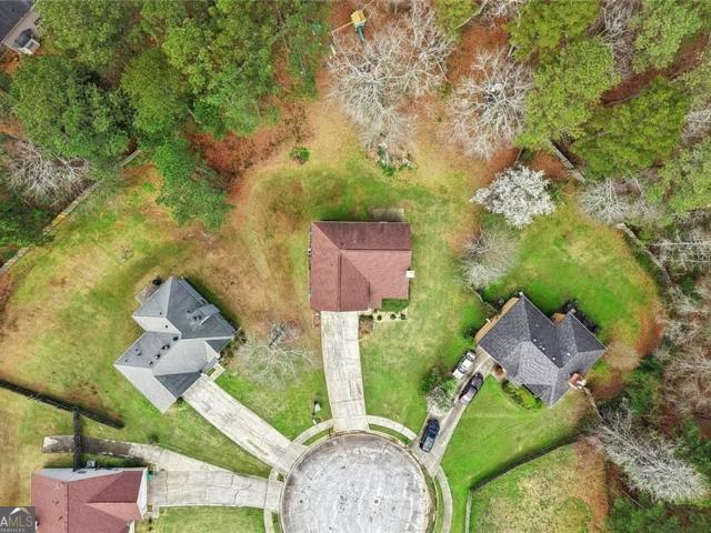 2100 Green Tree Court