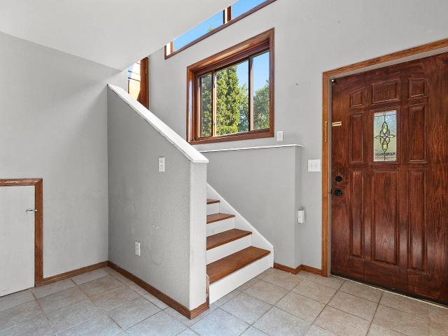 2100 hillside lane