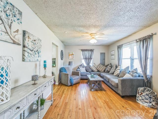 2100 Pisgah Highway