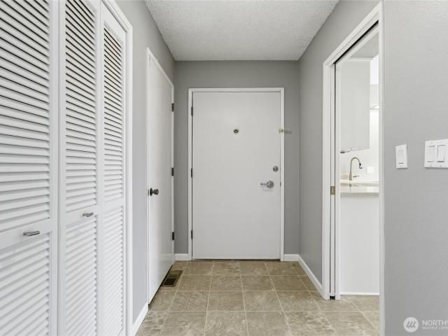 2100 Plaza Way # 103