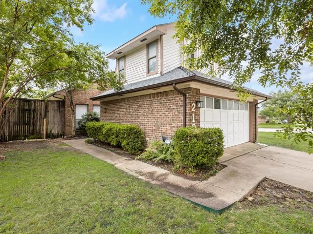 2100 Stradivarius Lane