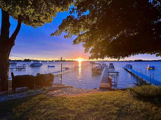 2100 Strait Tow Boulevard