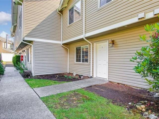 2100 S 336th St Apt Q3, Federal Way, WA 98003