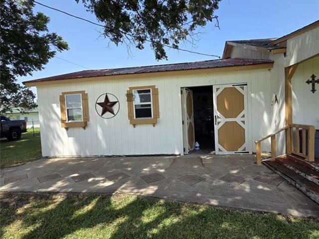 2100 S Highway 171