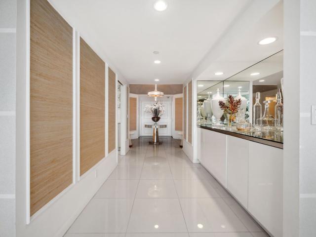 2100 S Ocean Boulevard, Palm Beach, United States, FL