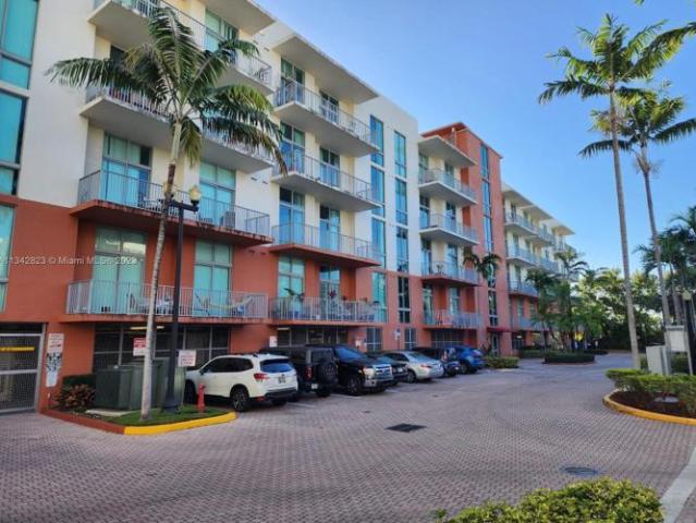 2100 S Van Buren St #205, Hollywood, FL 33020