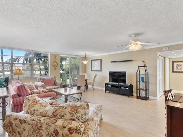 2100 Sans Souci Blvd Unit B111, North Miami, FL 33181