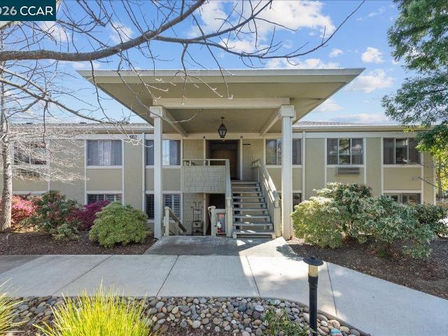 2100 Skycrest Dr 12