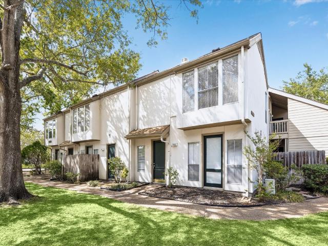 2100 Tanglewilde St, Unit 702, Houston, TX 77063 | MLS #62074 | Compass
