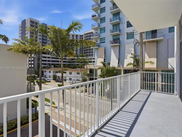 2100 Van Buren St, Unit 319, Hollywood, FL 33020 | MLS #A11988