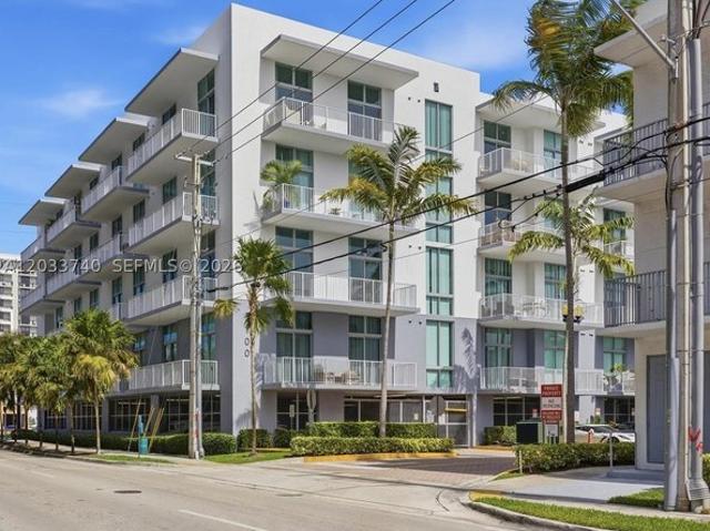 2100 Van Buren St Apt 322, Hollywood, FL 33020