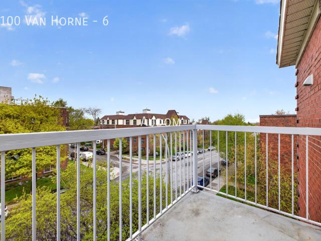 2100 Van Horne, 4 beds, 1 full bath