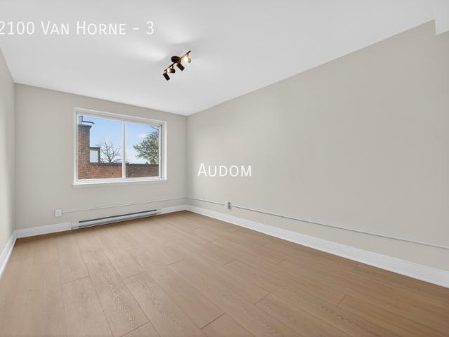 2100 Van Horne, 4 beds, 1 full bath