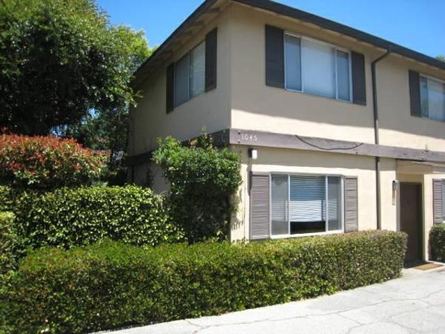 $2100 / 2br 900ft² Walk to Downtown Menlo Park