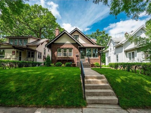 2100 31st Ave S, Minneapolis, MN 55406