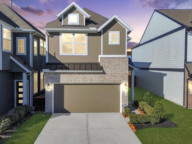21010 Garden Palm Drive