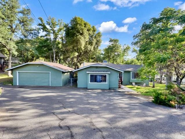 21014 Ferretti Rd, Groveland, CA 95321