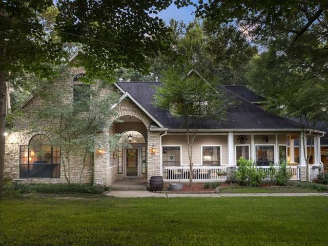 21015 Imperial Oak Dr, Magnolia, TX 77355