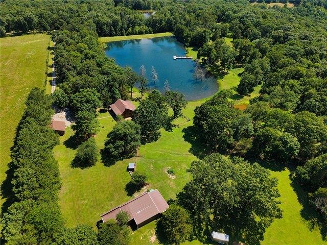 21019 Carter Rd, West Fork, AR 72774