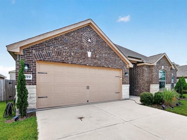 21019 Echo Manor Dr, Hockley, TX 77447