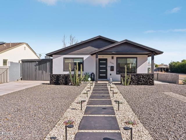 2101 N 25th Pl, Phoenix, AZ 85008 | MLS #6945 | Compass