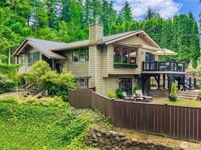 2101 NE William E Sutton Road