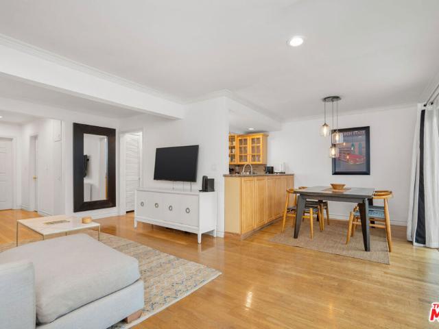 2101 Ocean Avenue 3