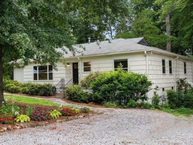 2101 Audubon Circle
