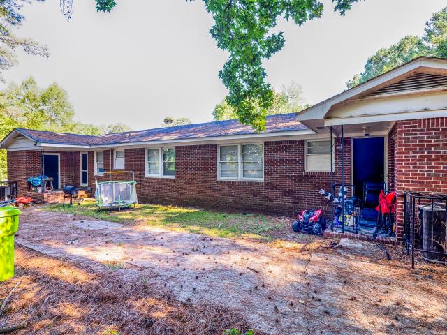 2101 Apple Valley Road