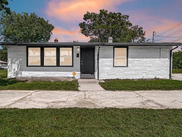 2101 Chase St, Gary, IN 46404