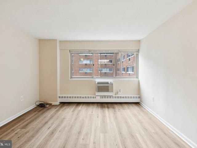 2101 Chestnut St, Unit 1521, Philadelphia, PA 19103 | MLS #PAPH2584 | Compass