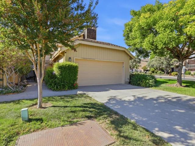 2101 Darnis Circle