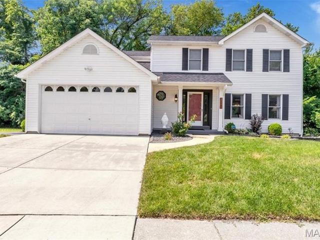 2101 Dettmer Pl, Florissant, MO 63031