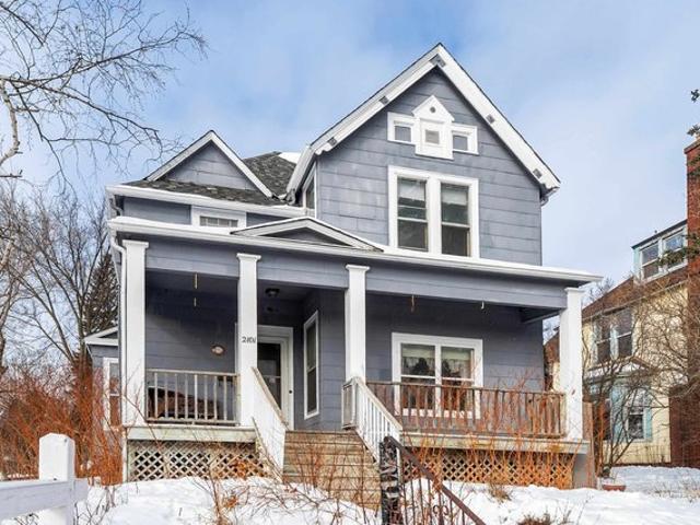 2101 E 1st St, Duluth, MN 55812