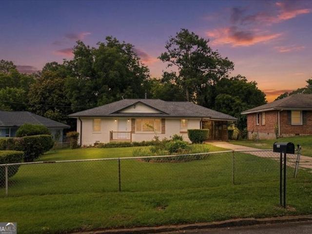 2101 East Dr, Decatur, GA 30032