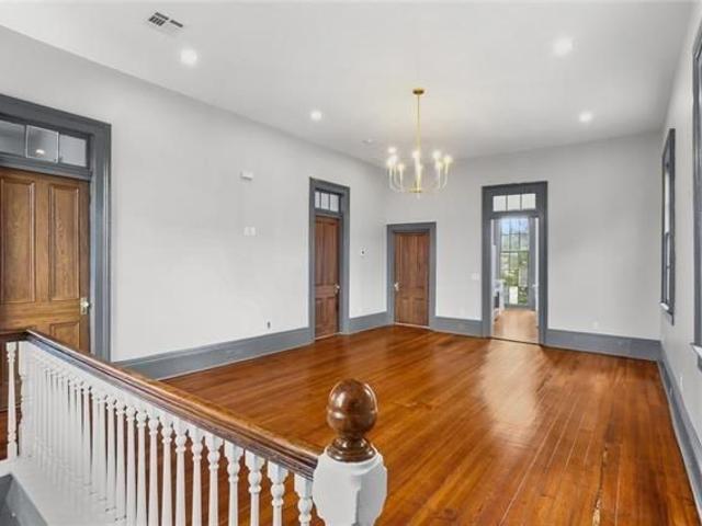 2101 Esplanade Ave, New Orleans, LA