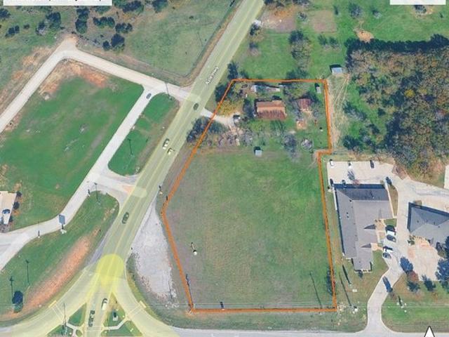 2101 Fort Worth Hwy, Weatherford, TX 76086