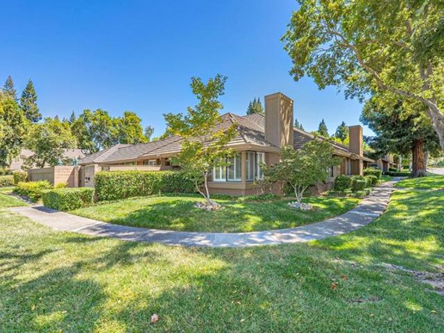 2101 Gold Rush Dr, Gold River, CA 95670