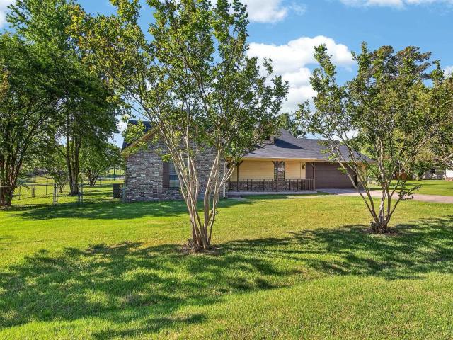 2101 Kamak Drive