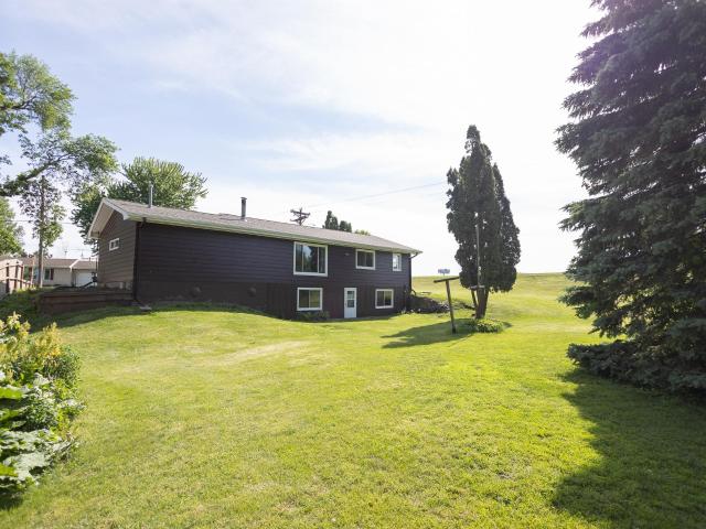 2101 Kenneth Drive