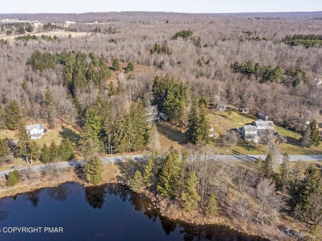2101 Lakeside Drive