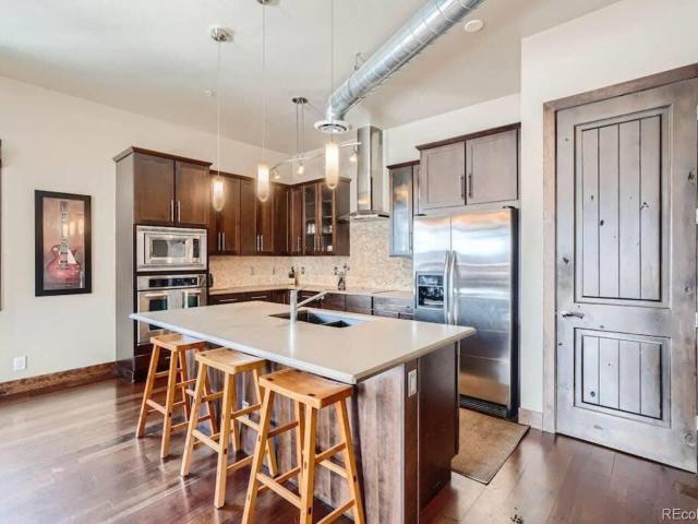 2101 Larimer Street # 303