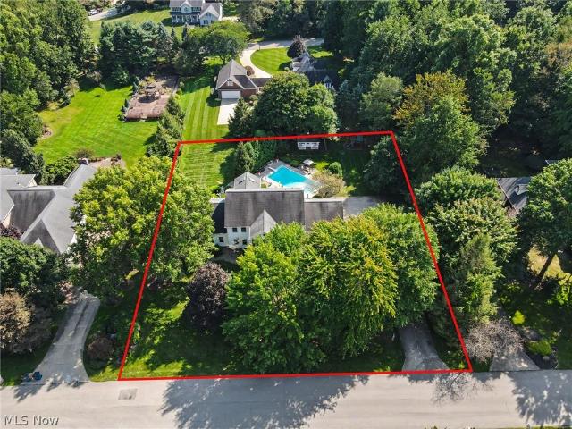 2101 Pearce Circle