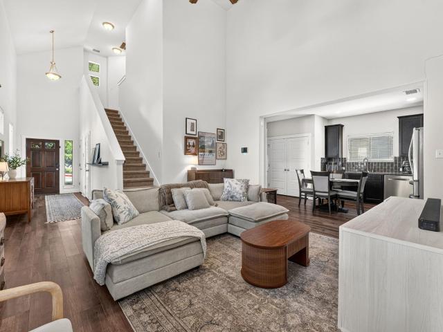 2101 Rivers Edge Way # 3