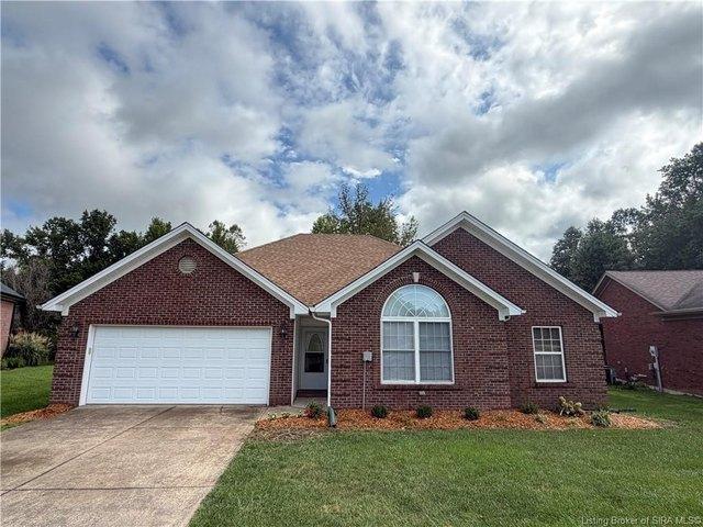 2101 Sterling Oaks Dr, Sellersburg, IN 47172