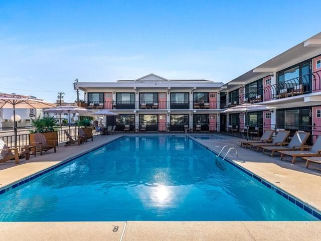 2101 Surf Ave Unit 105, North Wildwood, NJ 08260