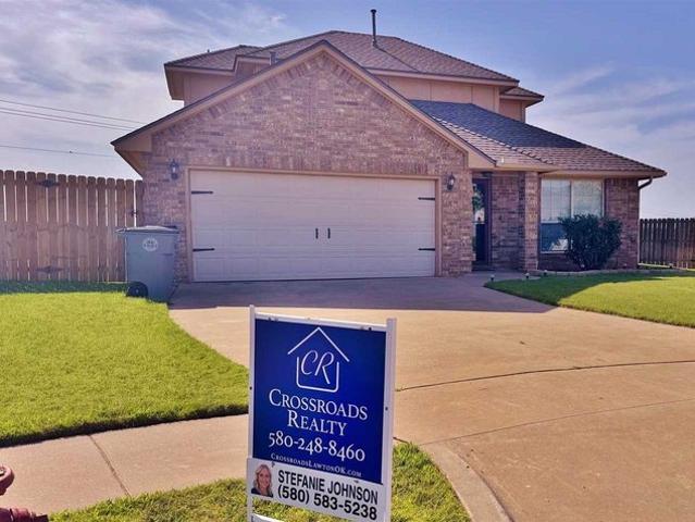 2101 SW Edinburough Dr, Lawton, OK 73505