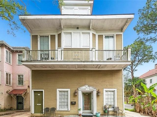 2101 S Carrollton Ave, New Orleans, LA 70118